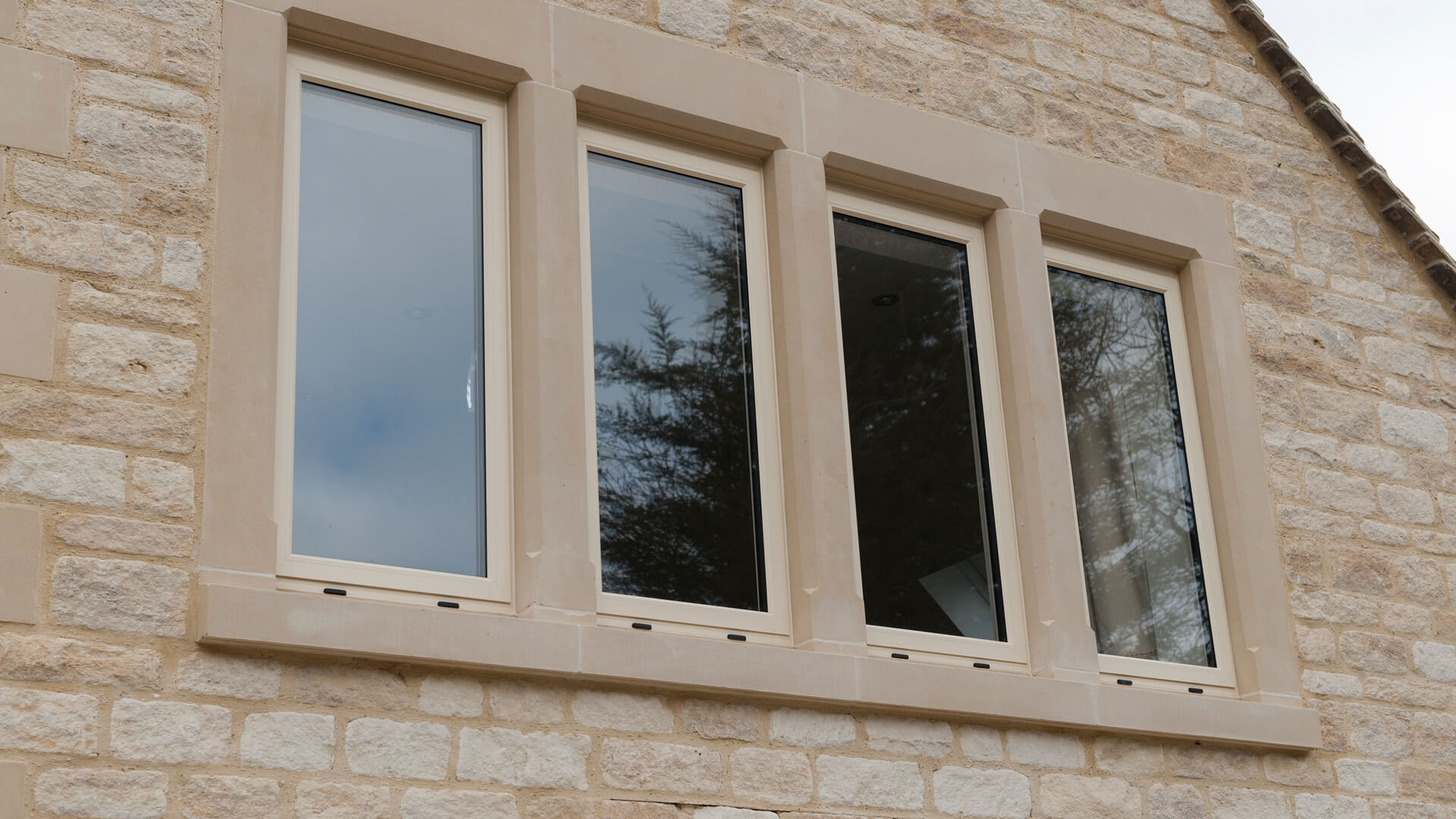 Eclipse Aluminium Windows from Mitchell Glass