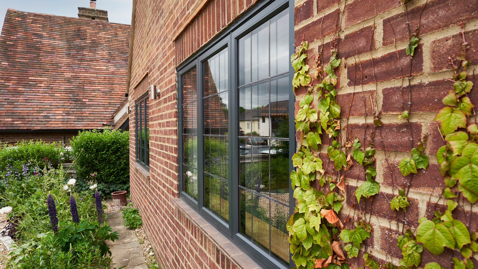 Flush Casement Windows | UPVC., Aluminium & Wooden Flush Windows