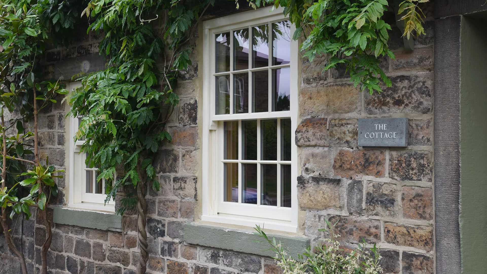 Wooden Windows Scotland from Mitchell Glass | Casement & Sash Timber ...